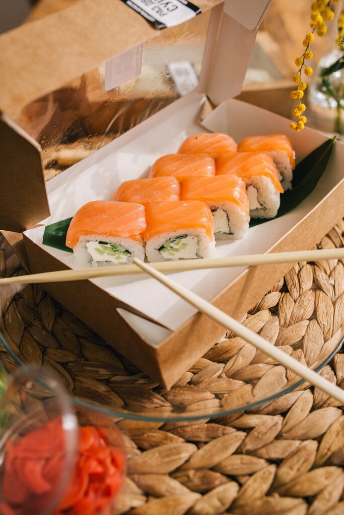 Suşi ve asya ürünleri Раз два суши, Minsk, foto