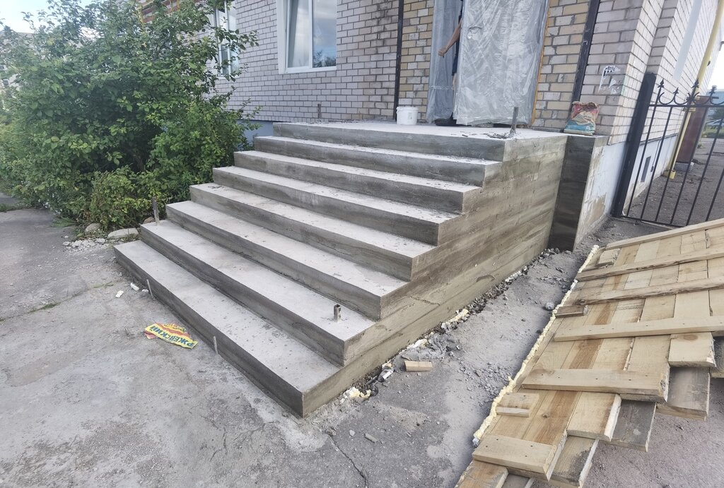 i̇nşaat firmaları Veles-Stroj, Velikie Luky, foto