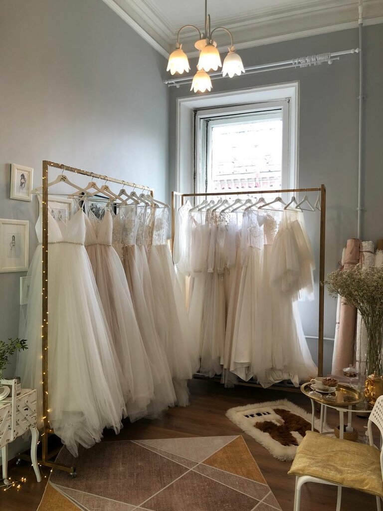 Düğün mağazası Wedding dresses and atelier Amros, Saint‑Petersburg, foto