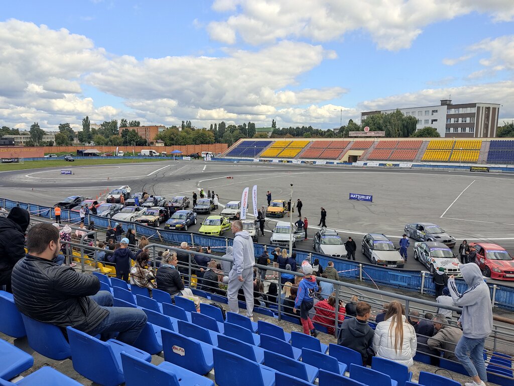 Stadyum DTSAAF Stadium, Pinsk, foto