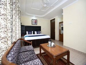 Ravine inn (State of Andhra Pradesh, Anjaneyaswamy Temple Rd), otel  Dharamsala'dan