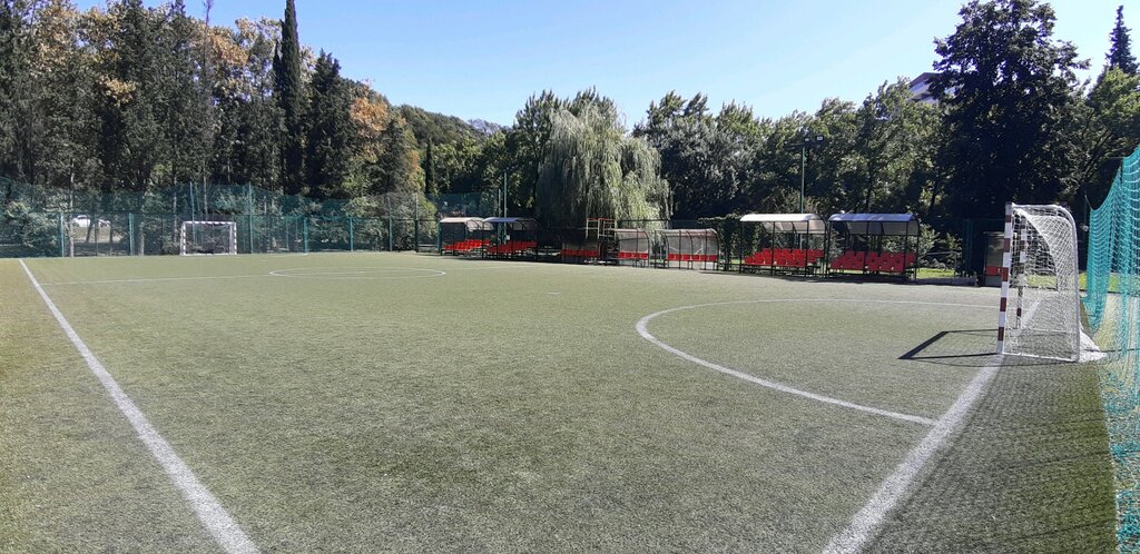 Spor alanı Футбольная площадка, Soçi, foto