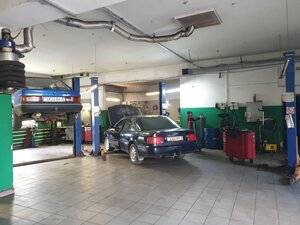 By100 (vulica Budaŭnikoŭ No:9А, Barysaw), otomobil servisi  Borisov'dan
