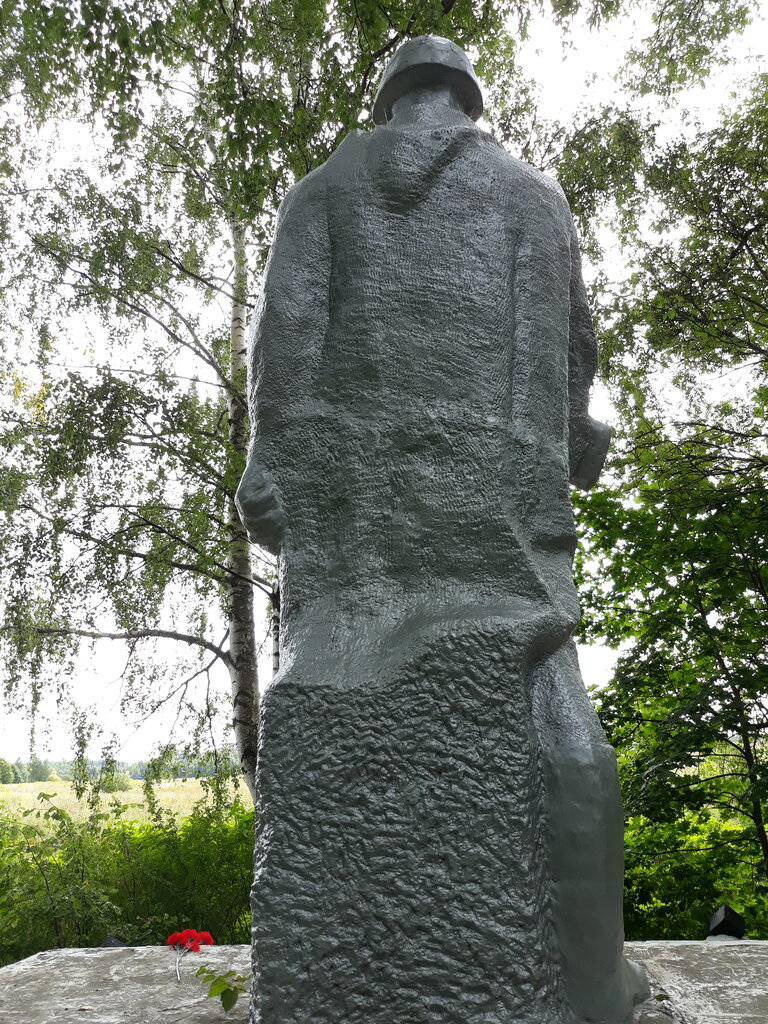 Anıt, heykel Братская могила, Tulskaya oblastı, foto