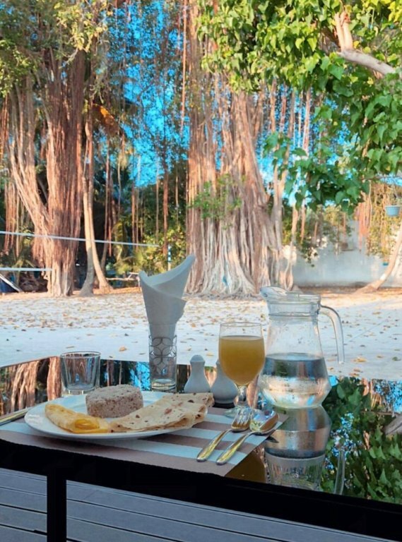 Otel Huvan Inn, Vaavu Atolü, foto