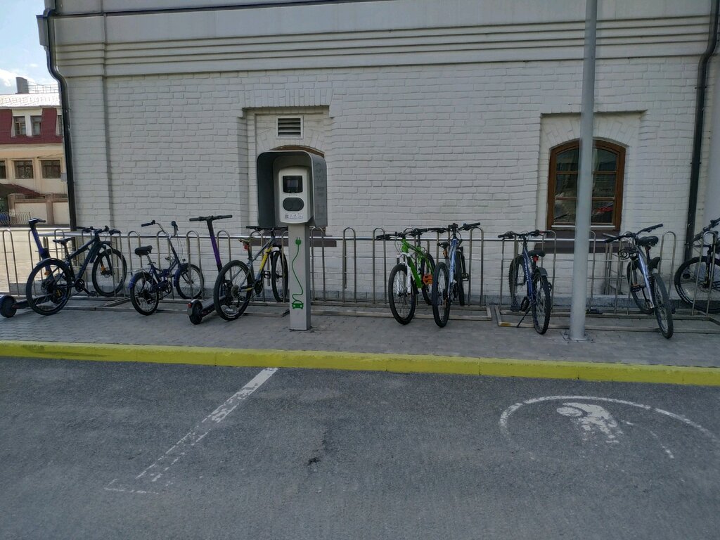 Bisiklet park yerleri Bicycle stand, Kazan, foto