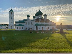 Staraya Sloboda (No:61, derevnya Staraya Sloboda), restoran  Saint‑Petersburg ve Leningradskaya oblastından