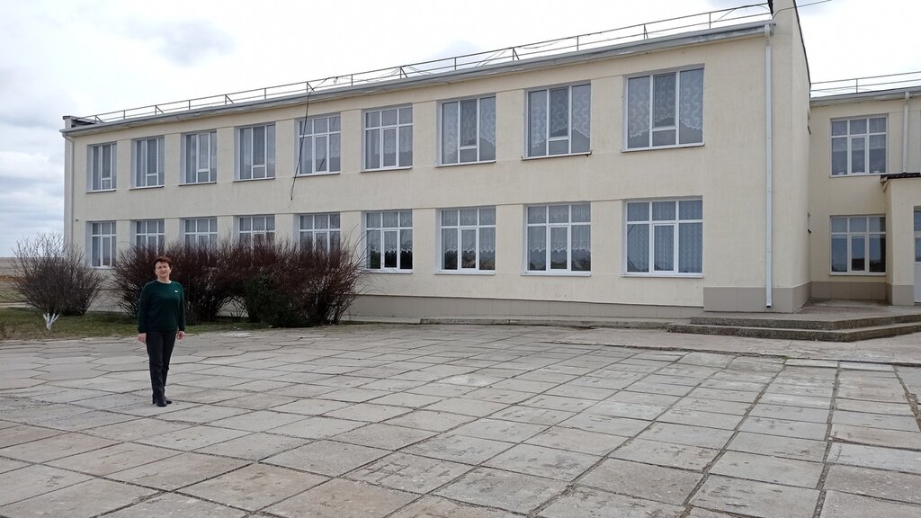 Ortaokul Красноярская средняя школа, Kırım Cumhuriyeti, foto