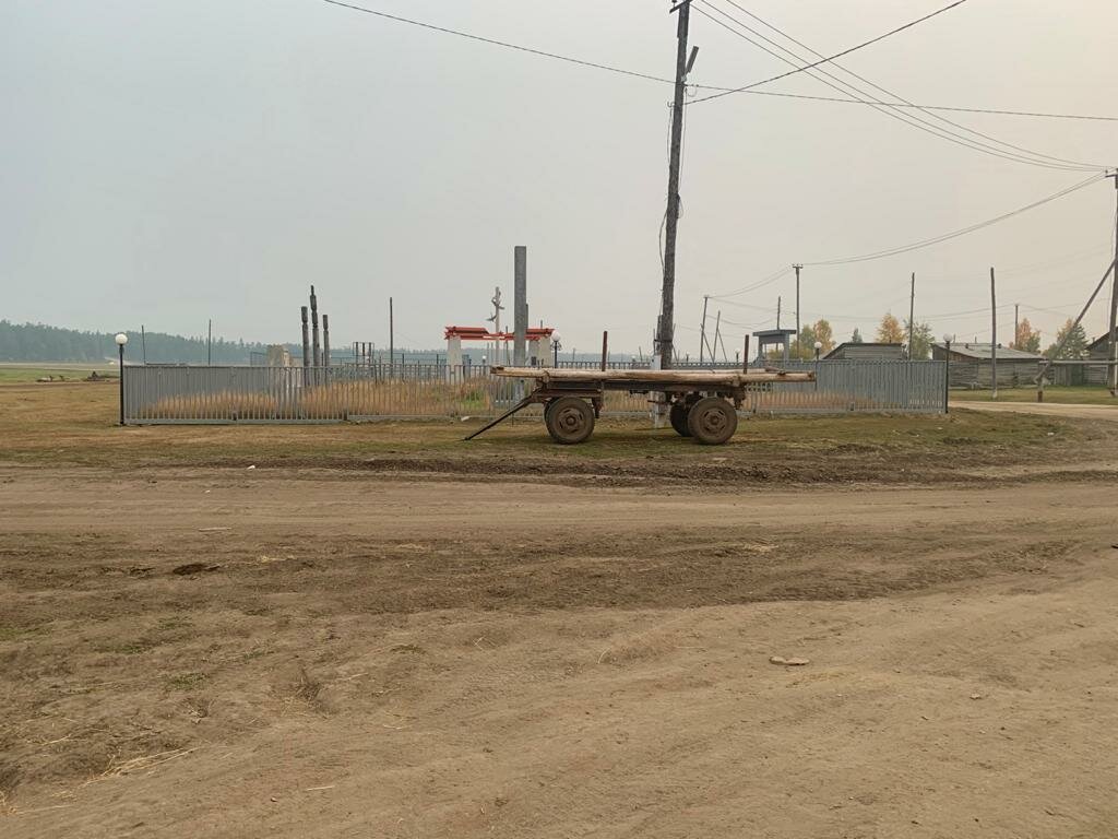 Anıt, heykel Воинам-землякам, павшим в Великой Отечественной войне, Saha Cumhuriyeti (Yakutistan), foto