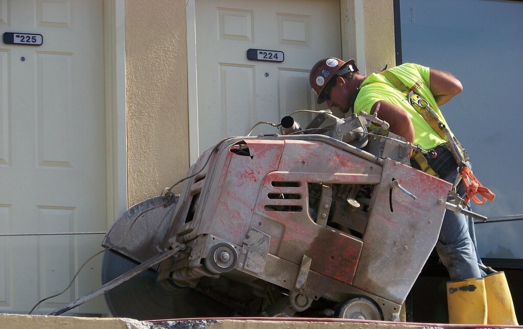 Beton ve beton ürünleri üreticileri Concrete Cutting Systems Inc, Tennessee Eyaleti, foto