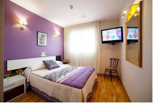 Otel Hotel Rio Cabia, Kastilya ve Leon, foto