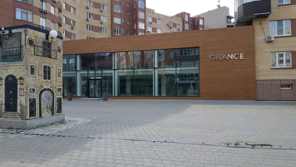 Sergi salonları, galeriler Grange, Tiumen, foto