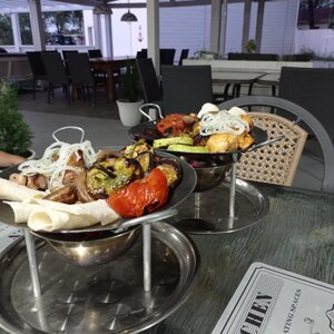 Peresvet Park-Hotel (Volgograd Region, Sredneakhtubinskiy rayon, Akhtubinskoye selskoye poseleniye), restoran  Volgogradskaya oblastından