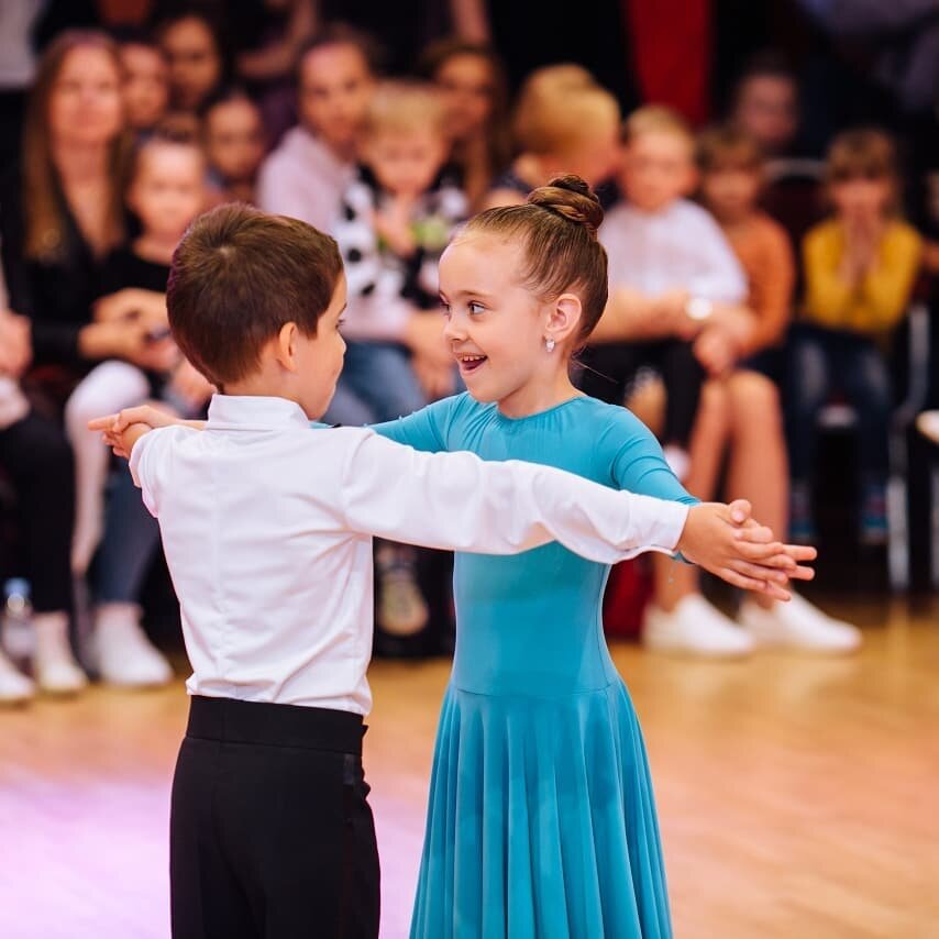 Dans okulları Rostok, Saint‑Petersburg, foto