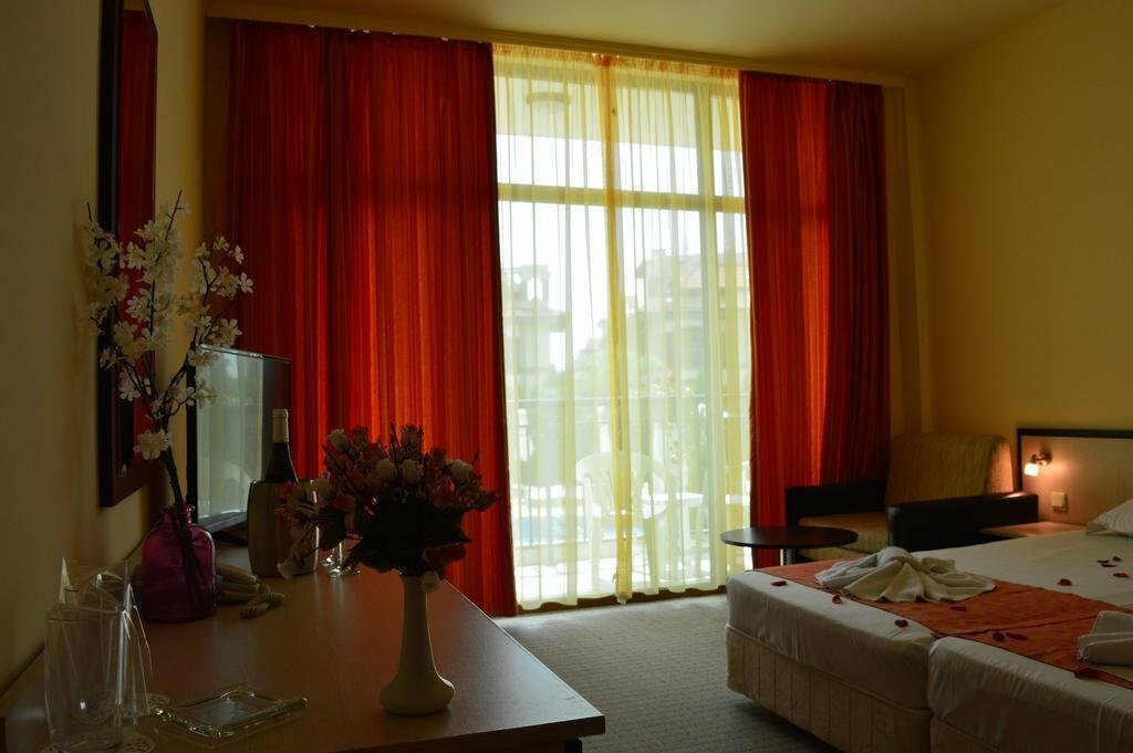 Otel Hotel Julia, Sveti Vlas, foto