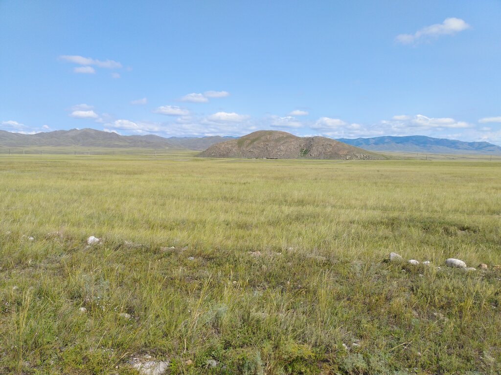 Dağ zirvesi Гора Чурек, Tuva, foto