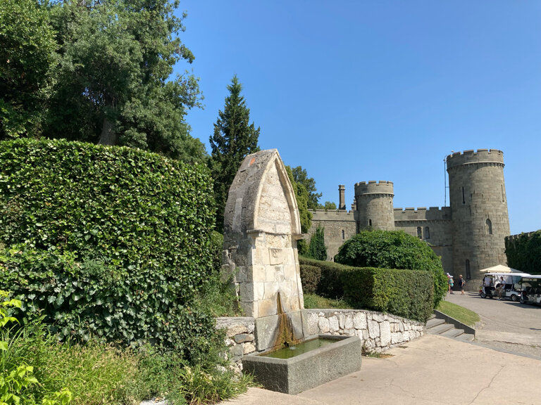 Çeşme Фонтан 1829, Alupka, foto