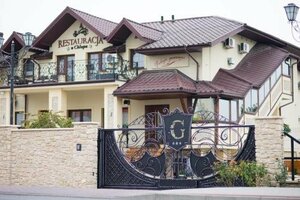 Hotel & Restauracja Gniecki (Lublin Voivodeship, Powiat Hrubieszowski, Hrubieszów, ulica Kolejowa), otel  Hrubieszow'dan