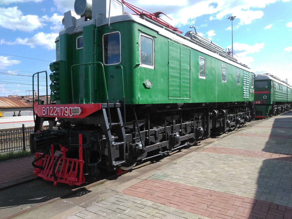 Teknoloji anıtı Электровоз ВЛ22М-1790, Çeliabinsk, foto