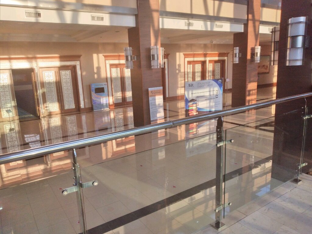 Sergi salonları, galeriler Галерея современного искусства, Astana, foto