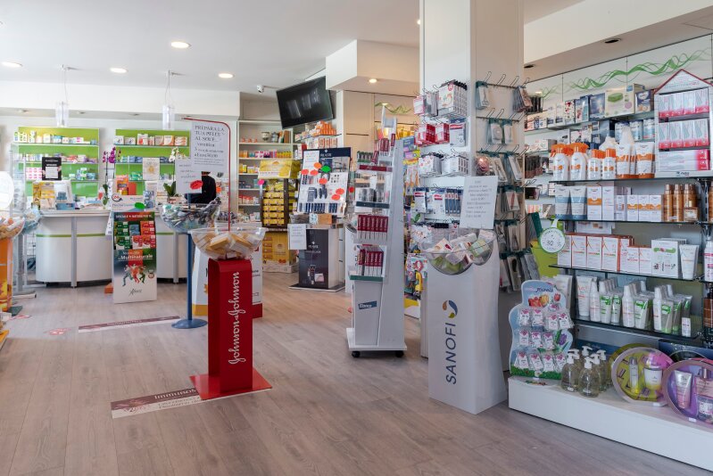 Alternatif tıp merkezleri Farmacia Chiari Dott. ssa Maria Teresa, Sardunya, foto