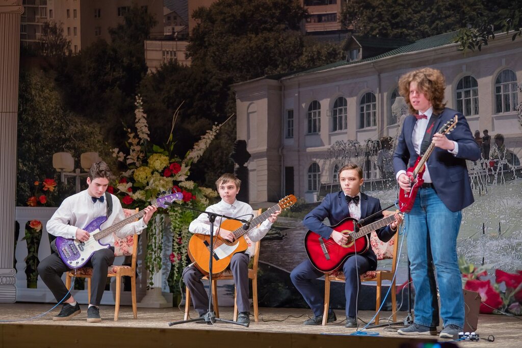 Müzik okulları ve konservatuarlar Guitar Studio C&j, Himki, foto