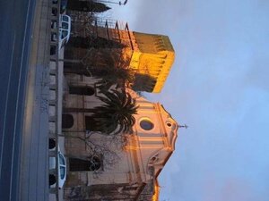 Hostal Fonda Montserrat (Comunidad Autònoma de Cataluña, Tarragona, Cambrils, Calle Barcelona, 1), otel  Cambrils'ten
