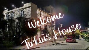 Tirkius House (26 May Street 2nd Lane No:4, Kobuleti), otel  Kabuletti'den