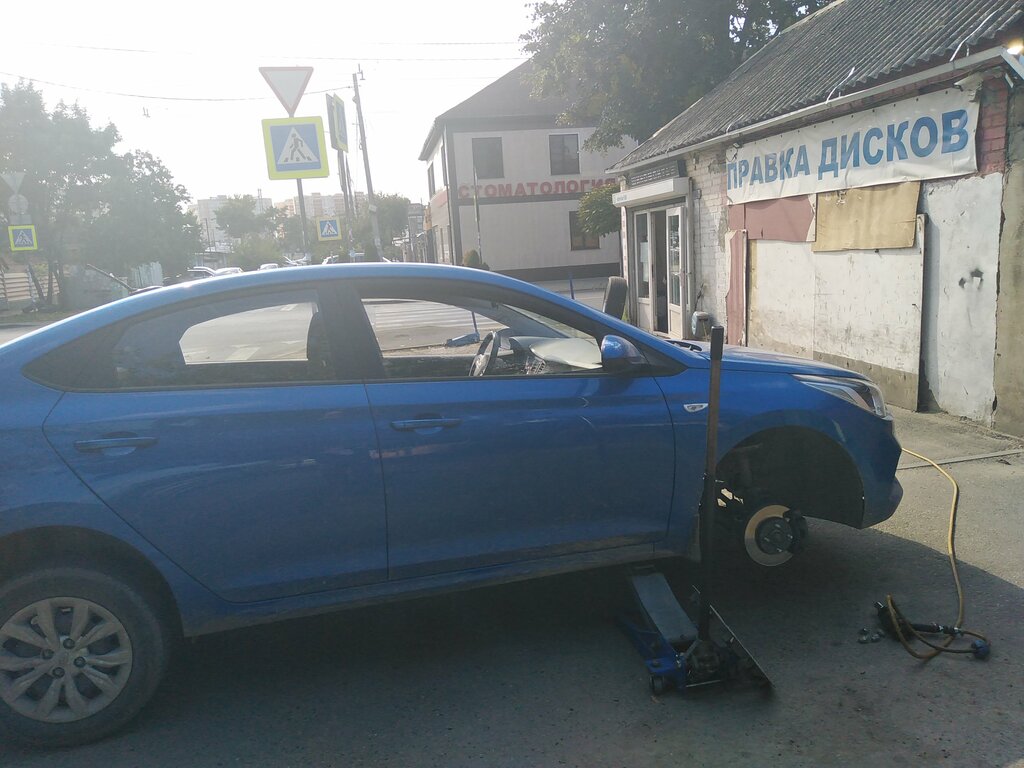 Oto lastik tamiri Шиномонтажная мастерская, Krasnodar, foto