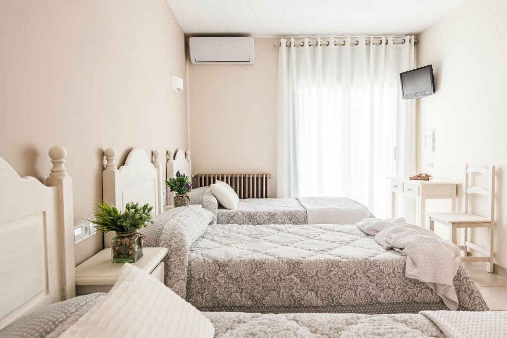 Otel Hostal Buenos Aires, Katalonya, foto