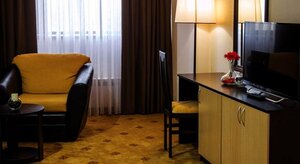 Şymkent Grand (Respýblıka dańǵyly No:6/3, Shymkent), otel  Çimkent'ten (Şımkent'ten)