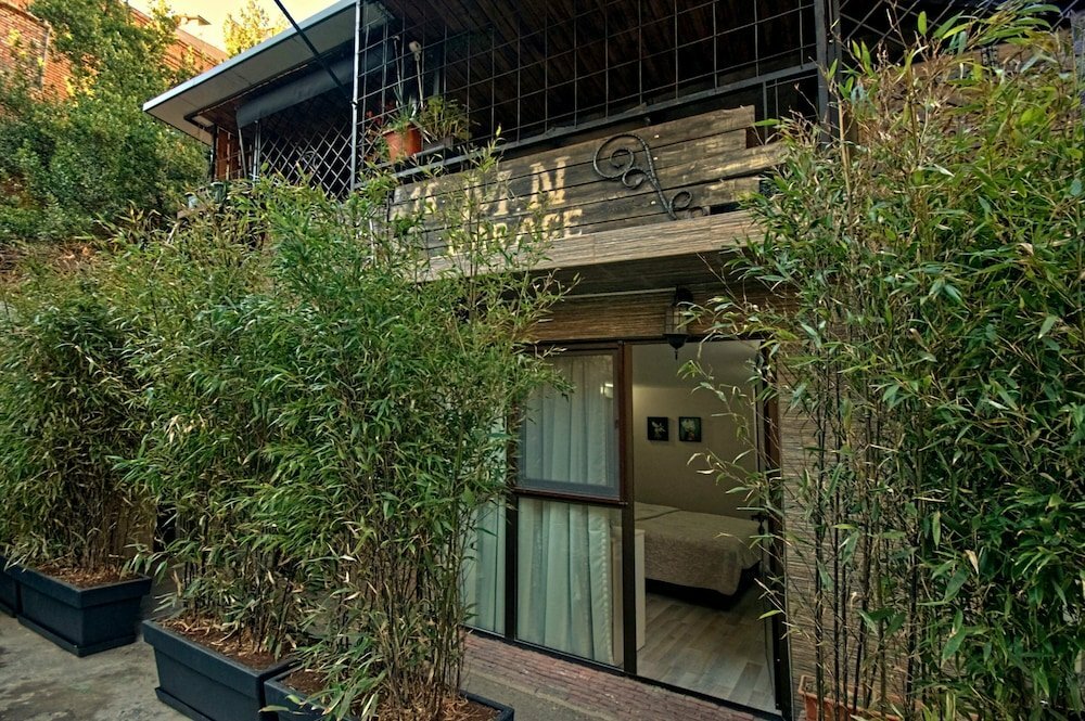 Otel Sakhli at Chavchavadze ave 15, Tiflis, foto