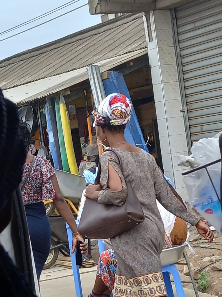 Yapı malzemeleri pazarı D. Material, Dünya, foto