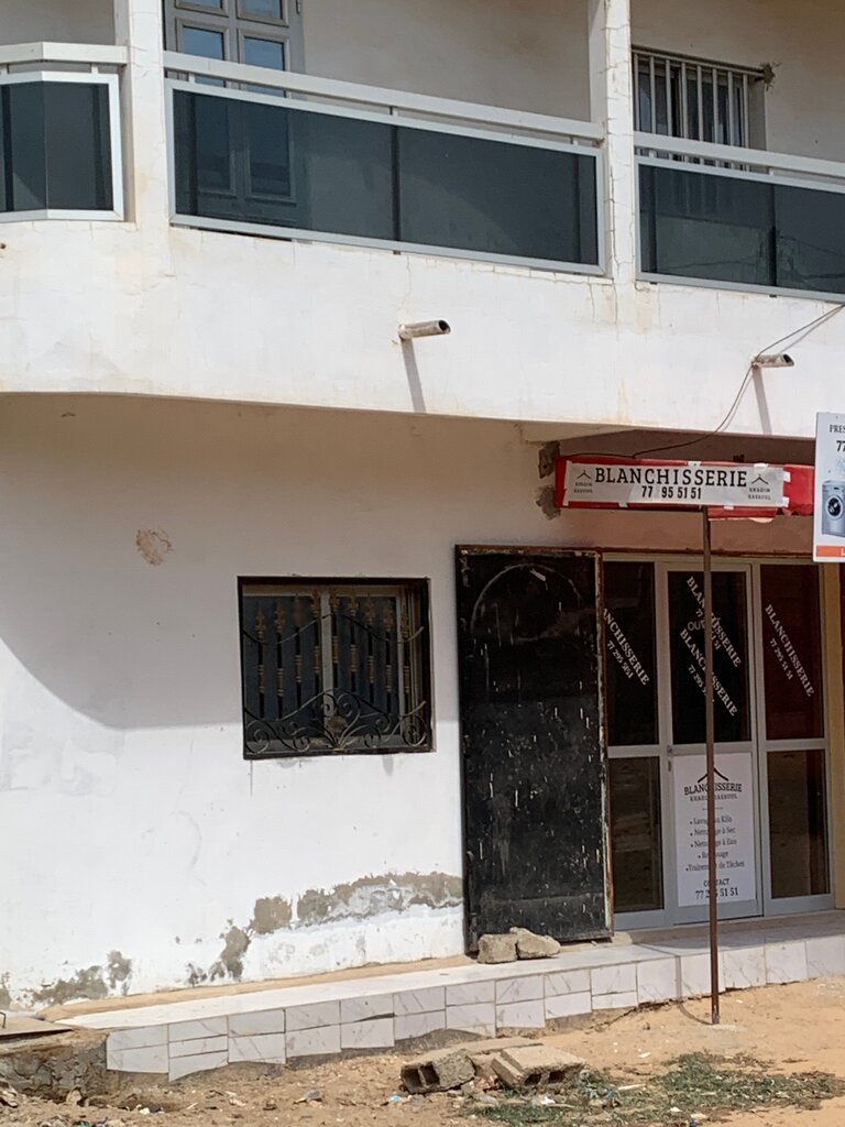 Kuru temizlemeciler Sall Blanchisser Pressing, Dakar, foto