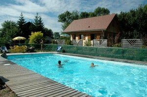 Chalets des planchettes (Bourgogne-Franche-Comté, Jura, Arrondissement de Lons-le-Saunier, Marigny, Chemin de la Crétine, 2), otel
