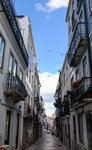Traditional Lisbon Madragoa Studio (Calçada da Estrela No:22), otel  Lizbon'dan