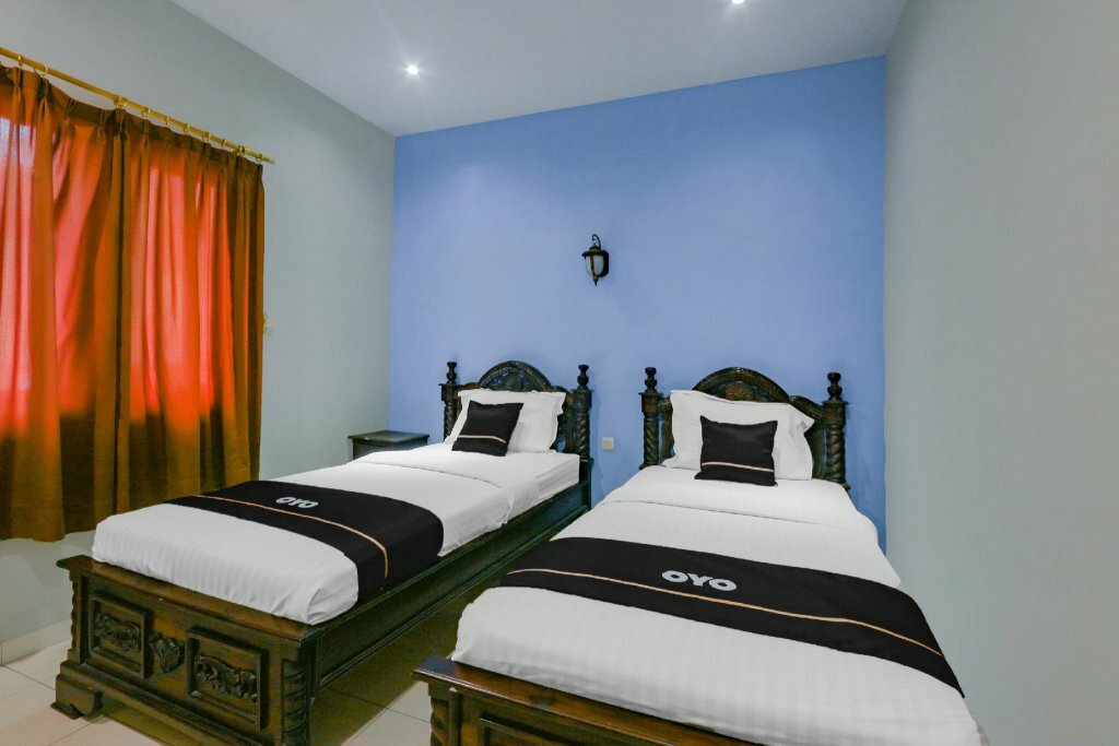 Otel Oyo 90249 Istana Griya 2 Hotel, Surakarta, foto