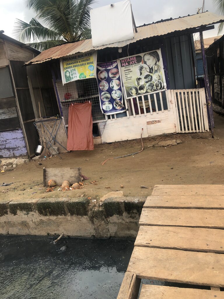 Kuaförler Nyame Na Aye, Dünya, foto