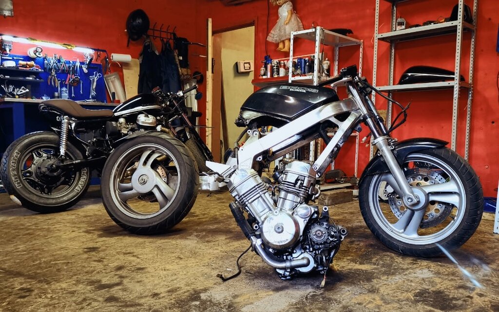 Motosiklet tamiri GodsWorkShop, Saint‑Petersburg, foto
