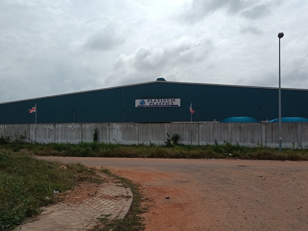 Sanayi kuruluşu Platinum Plastics, Dünya, foto