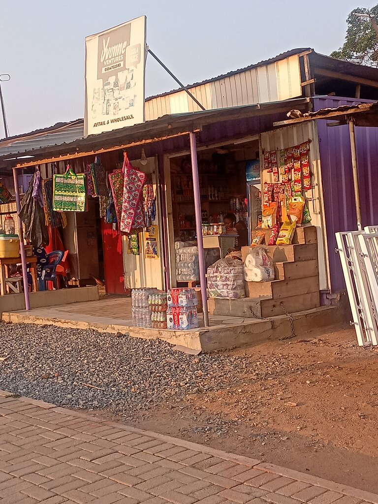 Market Yvonne ventures, Dünya, foto