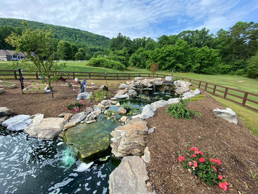 i̇nşaat malzemeleri toptan Southwinds Landscape Company, Kuzey Carolina Eyaleti, foto