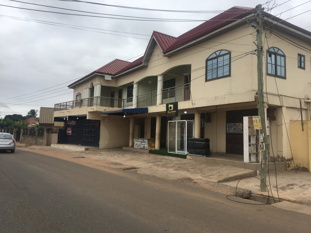 Kozmetik ve parfümeri mağazaları MaBee Cosmetics, Dünya, foto