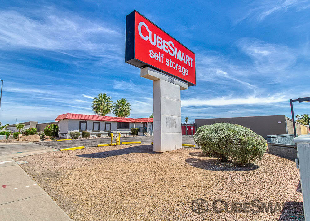 Karavan CubeSmart Self Storage, Mesa, foto