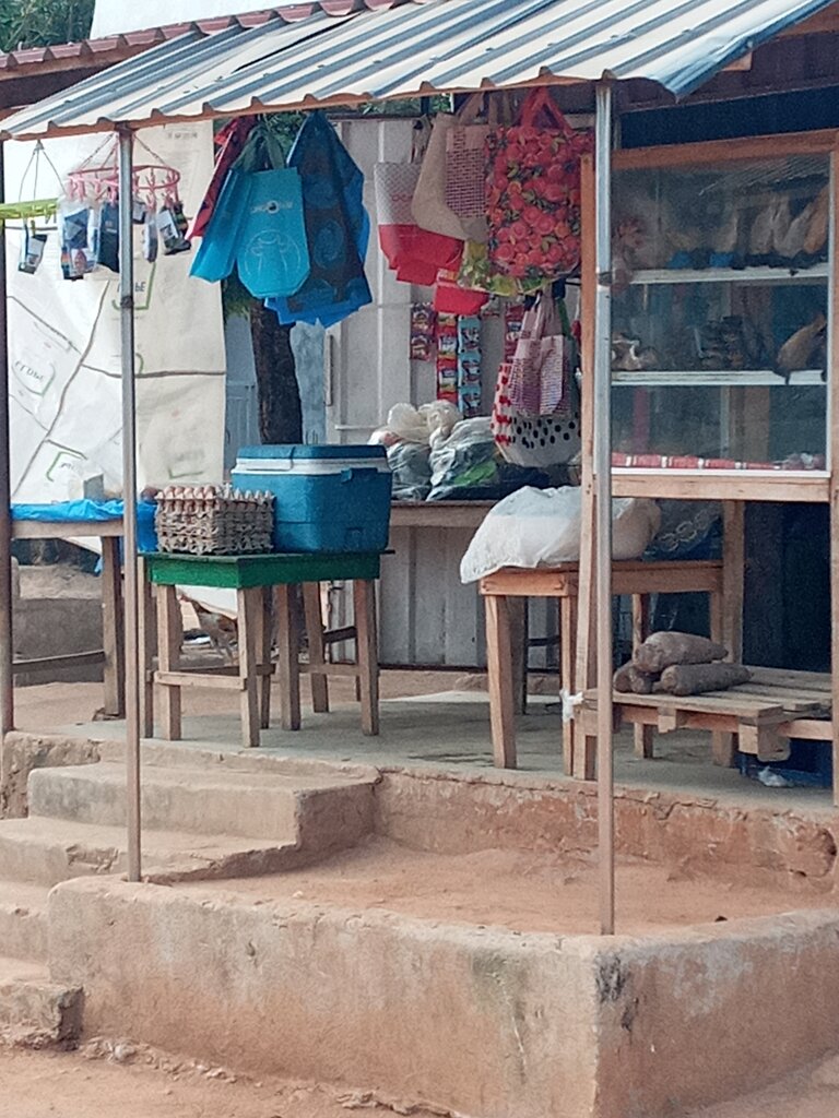 Market Atanfo ny3 Nyame supermart, Dünya, foto