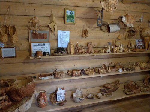 Müzeler ve sanat galerileri Музей бересты, Smolenskaya oblastı, foto
