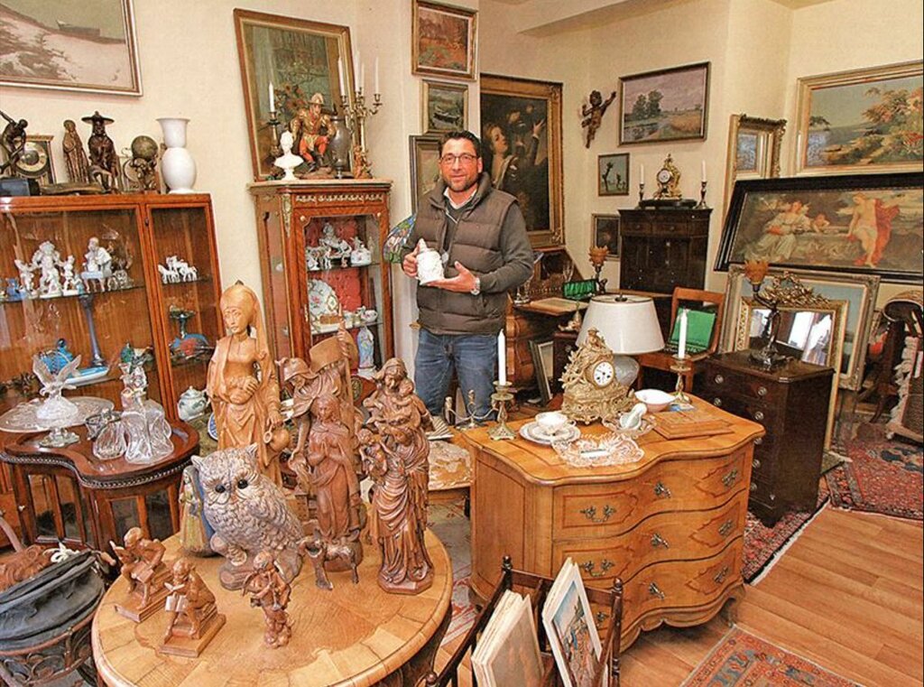 Antikacı dükkanları Kunst & Kram Oliver Geisler, Geldern, foto