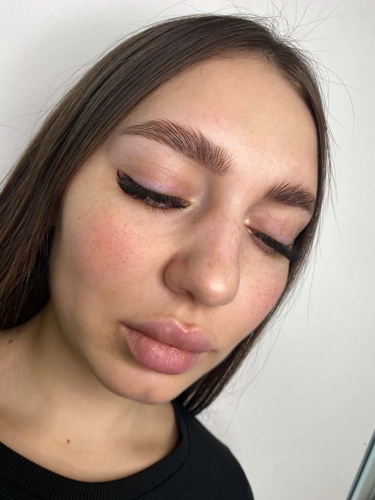 Kaş ve kirpik salonu Салон бровей и ресниц, Moskova, foto