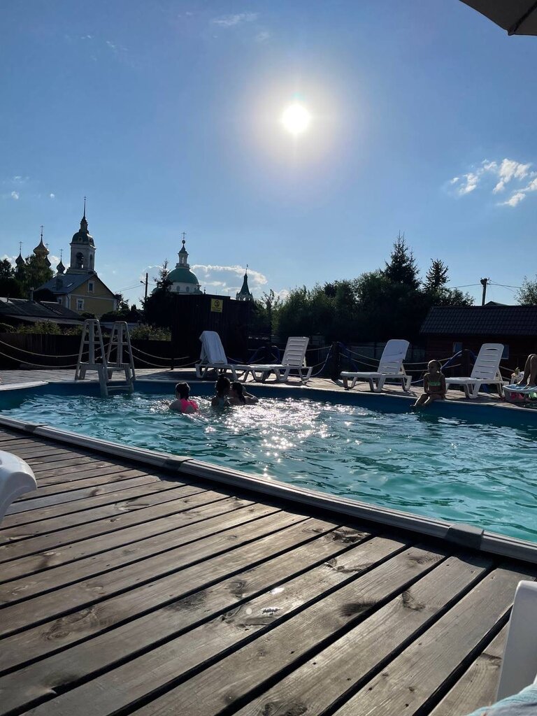 Yüzme havuzları Bravis open pool, Rostov, foto