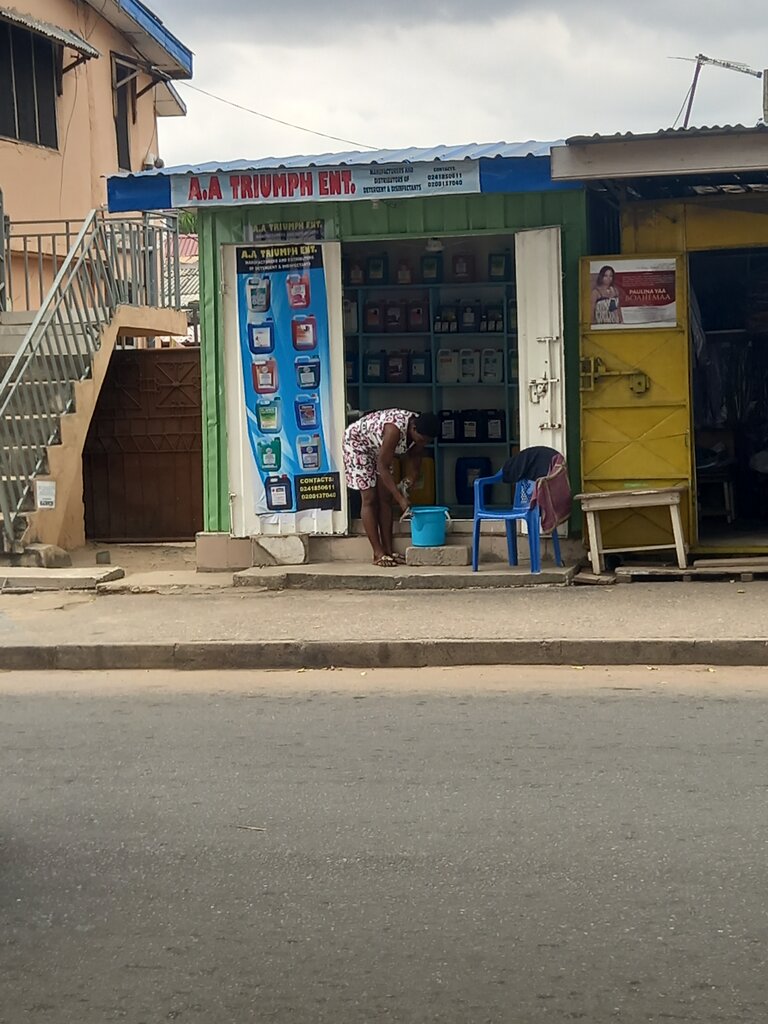 Ev temizlik ürünleri A. A triumph ent, Akra, foto